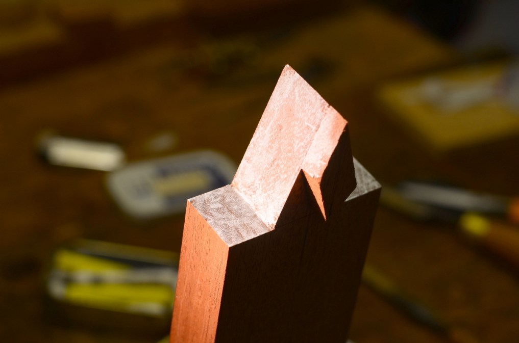 V joint – final fitting and gluing | Finely Strung