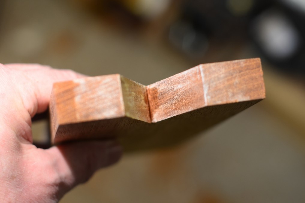 V joint – final fitting and gluing | Finely Strung